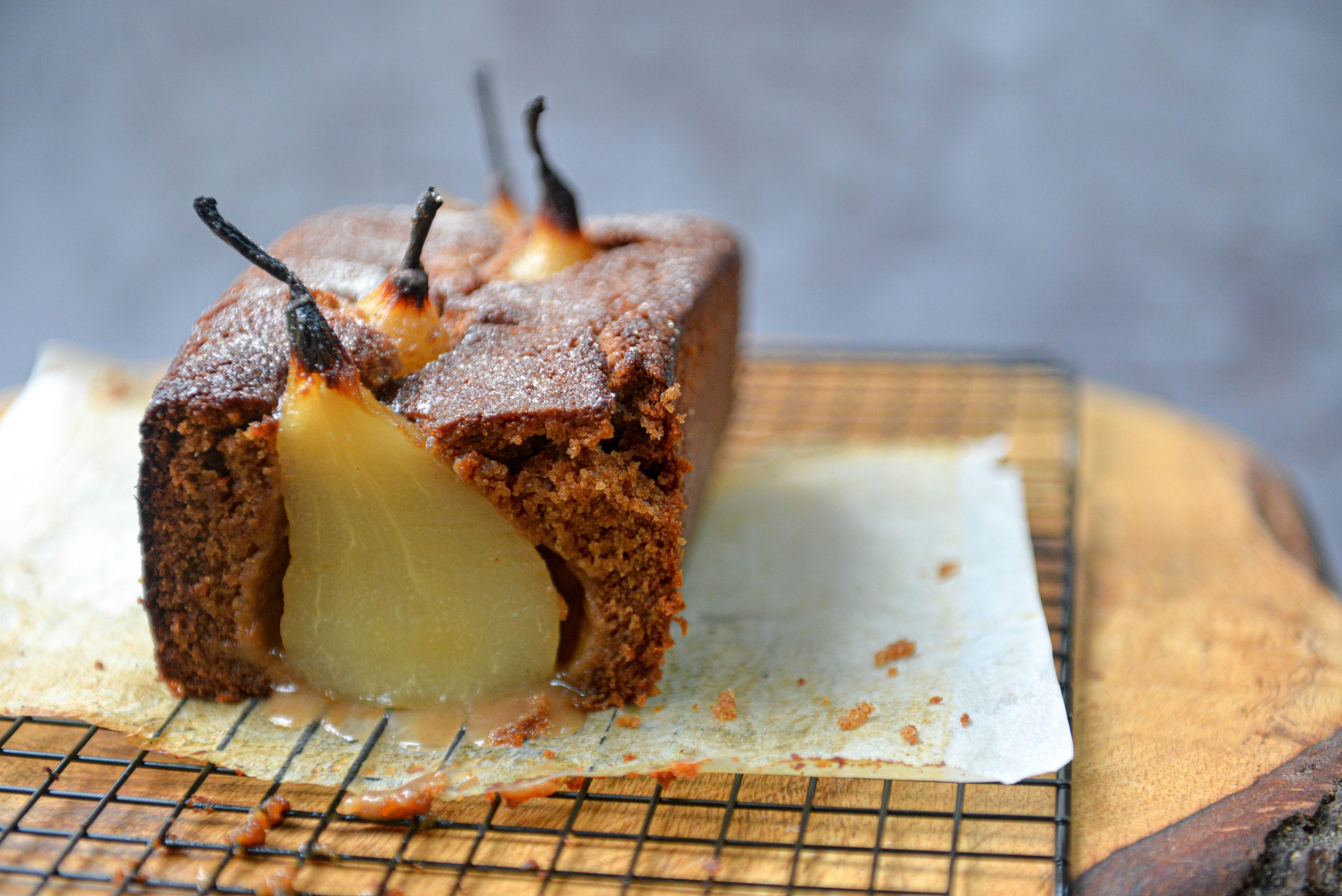 Pear & Ginger Cake - TOUT'S